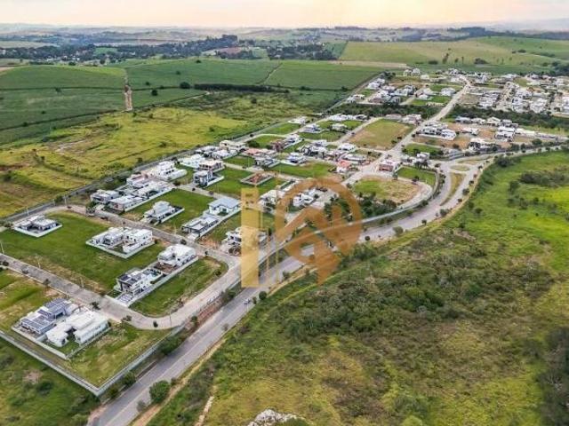Casa em Vila Santos, Caçapava/SP de 335m² 4 quartos à venda por R$ 2.400.000,00