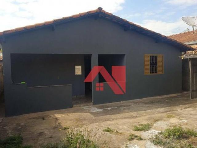 Casa em Vila Santa Luzia, Mogi Mirim/SP de 110m² 2 quartos à venda por R$ 220.000,00