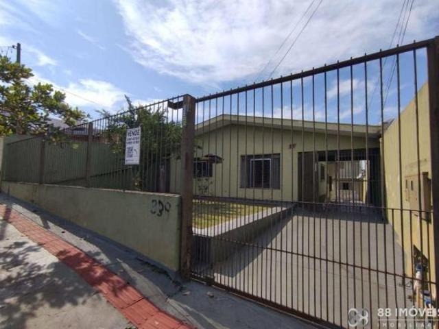 Casa em Vila Santa Terezinha, Londrina/PR de 647m² 3 quartos à venda por R$ 500.000,00