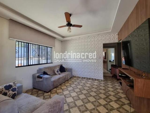 Casa em Vila Santa Terezinha, Londrina/PR de 90m² 2 quartos à venda por R$ 400.000,00