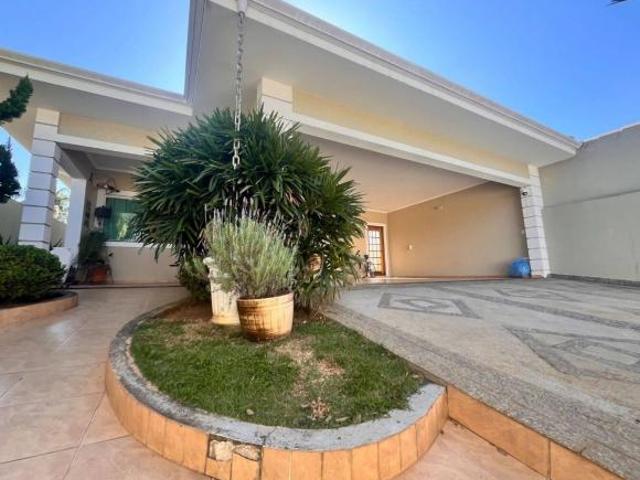 Casa em Vila Santista, Atibaia/SP de 285m² 3 quartos à venda por R$ 1.900.000,00