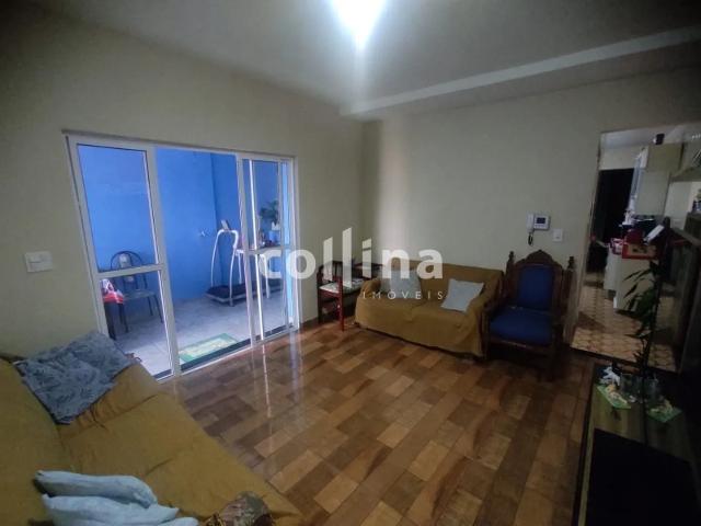 Casa em Vila Silviânia, Carapicuíba/SP de 127m² 2 quartos à venda por R$ 399.000,00