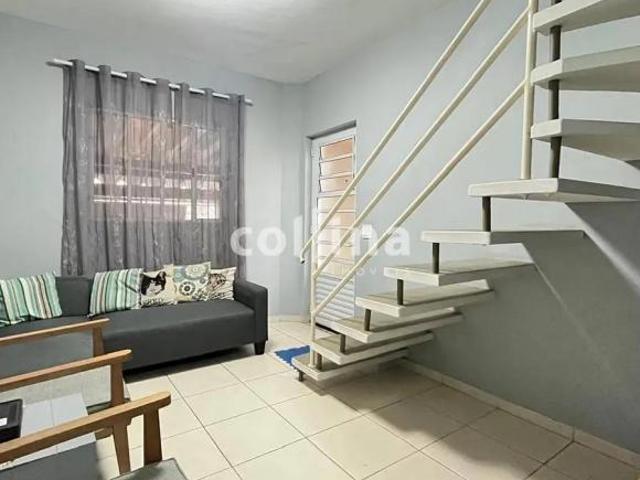 Casa em Vila Silviânia, Carapicuíba/SP de 128m² 2 quartos à venda por R$ 574.000,00