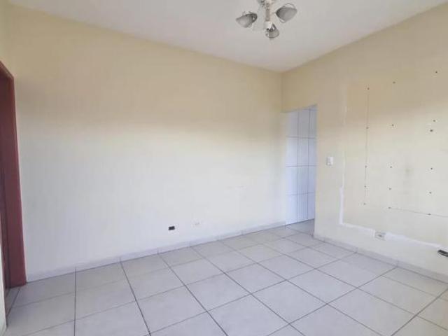 Casa em Vila Ponte Nova, São Vicente/SP de 125m² 2 quartos à venda por R$ 160.000,00