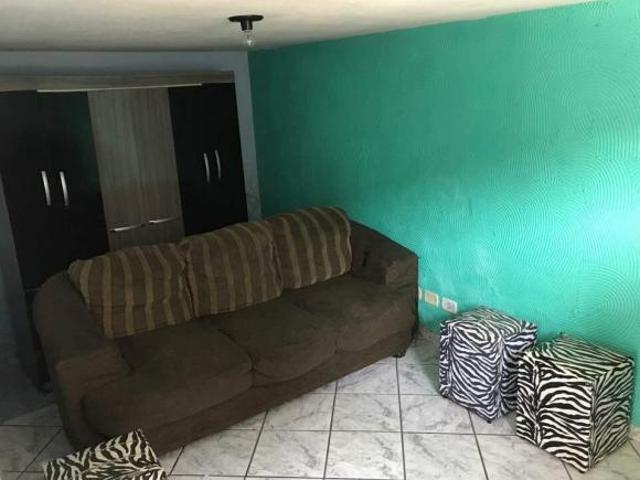 Casa em Vila Paraíso, Guarulhos/SP de 100m² 4 quartos à venda por R$ 360.000,00