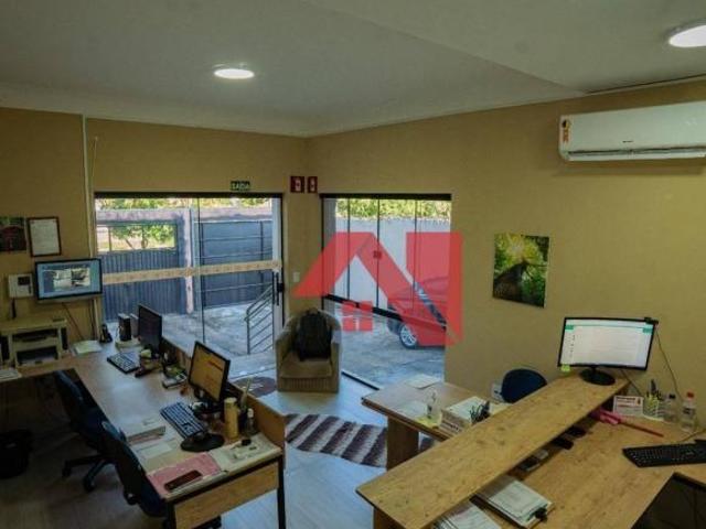 Casa em Vila Paraíso, Mogi Guaçu/SP de 299m² 4 quartos à venda por R$ 500.000,00