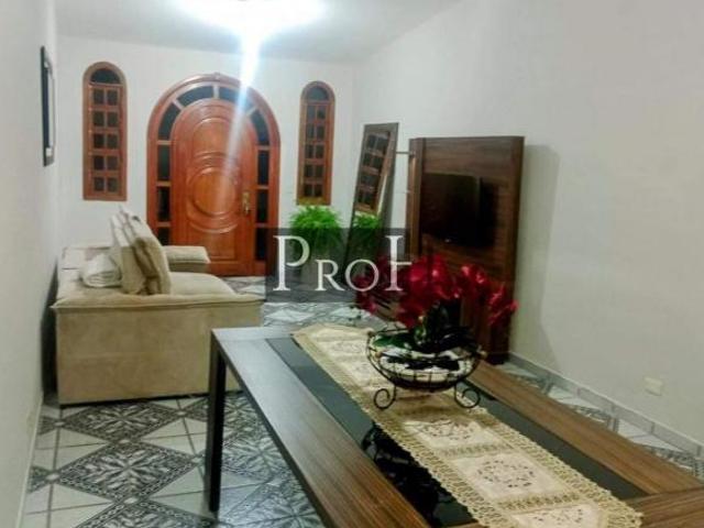 Casa em Vila Pires, Santo André/SP de 290m² 5 quartos à venda por R$ 1.260.000,00