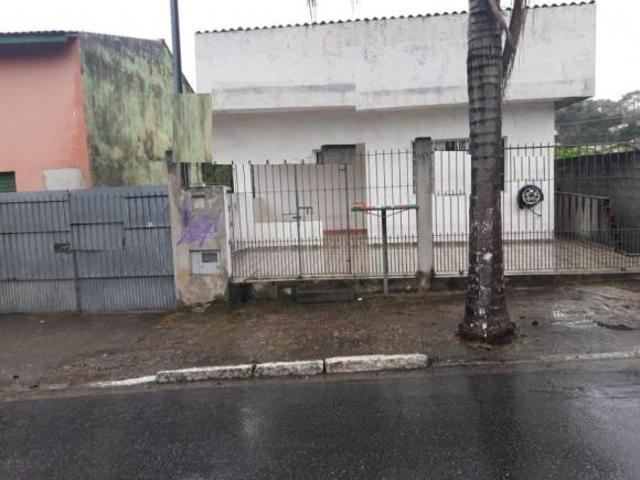 Casa em Vila Romanópolis, Ferraz de Vasconcelos/SP de 280m² 3 quartos à venda por R$ 900.000,00