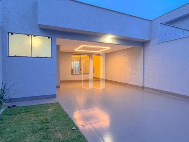 Casa em Vila Rosa Goiânia