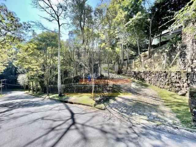 Casa em Vila Real do Moinho Velho, Embu das Artes/SP de 478m² 4 quartos à venda por R$ 1.600.000,00