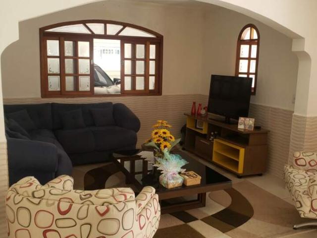Casa em Vila Rio de Janeiro, Guarulhos/SP de 182m² 3 quartos à venda por R$ 599.900,00