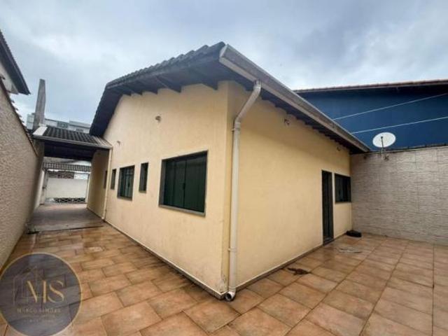 Casa em Vila Trabalhista, Guarulhos/SP de 200m² 3 quartos à venda por R$ 850.000,00