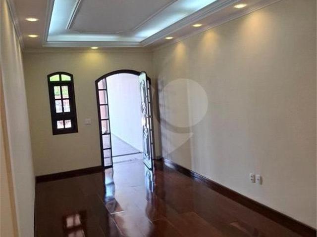 Casa em Vila Tupi, Várzea Paulista/SP de 229m² 3 quartos à venda por R$ 750.000,00