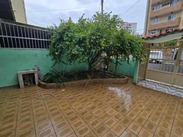 Casa em Vila Tupi Praia Grande