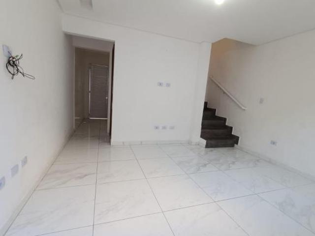 Casa em Vila Tupi, Praia Grande/SP de 65m² 3 quartos à venda por R$ 390.000,00