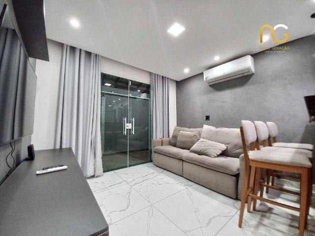 Casa em Vila Tupi, Praia Grande/SP de 72m² 2 quartos à venda por R$ 694.900,00