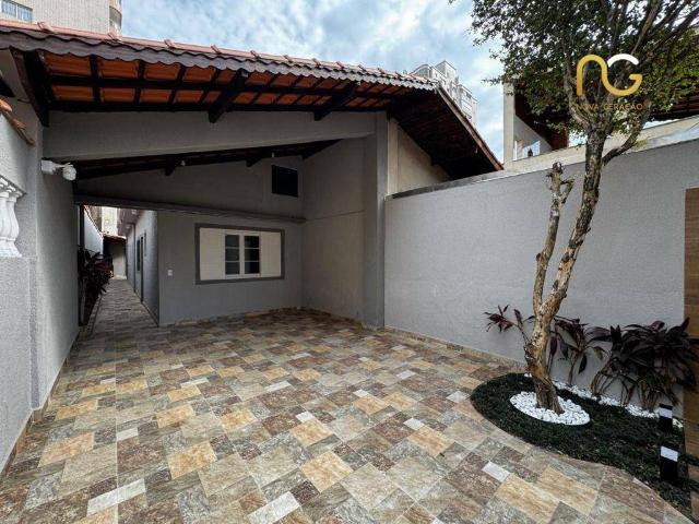 Casa em Vila Tupi, Praia Grande/SP de 75m² 2 quartos à venda por R$ 749.000,00