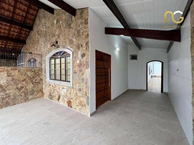 Casa em Vila Tupi, Praia Grande/SP de 85m² 2 quartos à venda por R$ 750.000,00