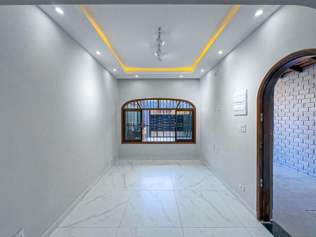 Casa em Vila Tupi, Praia Grande/SP de 90m² 2 quartos à venda por R$ 567.000,00