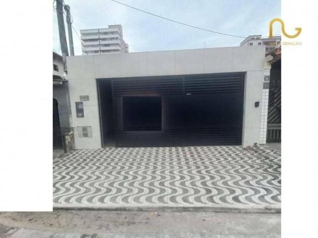 Casa em Vila Tupi, Praia Grande/SP de 144m² 2 quartos à venda por R$ 780.000,00