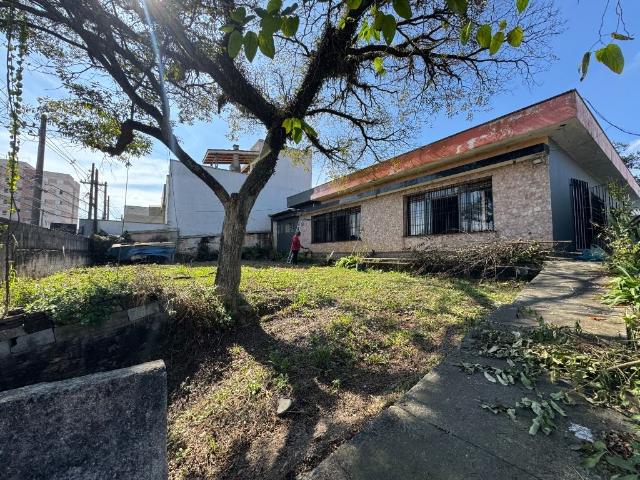 Casa em Vila Urupês, Suzano/SP de 393m² 3 quartos para locação R$ 8.000,00/mes