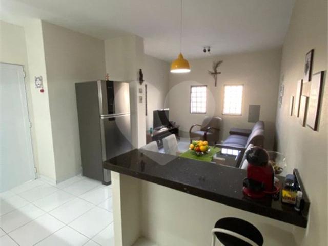 Casa em Vila Vianelo, Jundiaí/SP de 179m² 3 quartos à venda por R$ 779.900,00