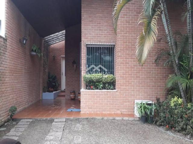 Casa em Vila Vianelo, Jundiaí/SP de 241m² 3 quartos à venda por R$ 989.000,00