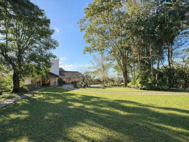 Casa em Vilarejo, Carapicuíba/SP de 450m² 3 quartos à venda por R$ 2.499.000,00