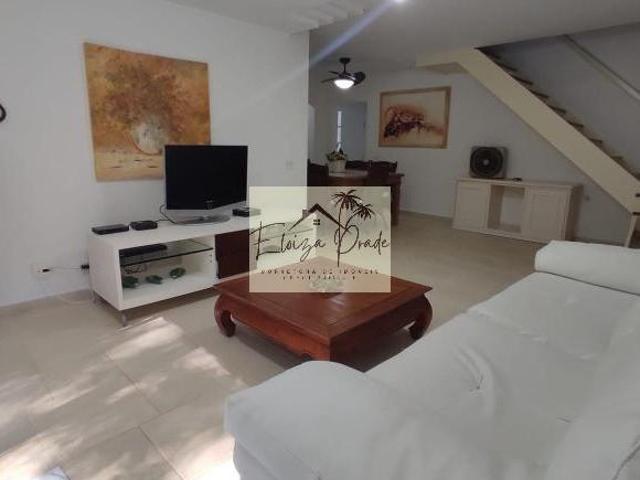 Casa em Village com 3 dormitórios em Riviera de São Lourenço