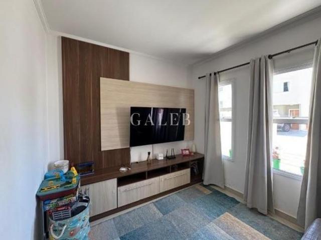Casa em village a venda em Atibaia SP, no Jardim dos Pinheiros, 3 quartos, 1 suíte, 2 salas, 3 banhe