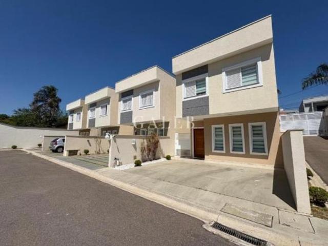 Casa em village a venda em Atibaia SP, no Jardim dos Pinheiros, 3 quartos, 1 suíte, 2 salas, 3 banhe