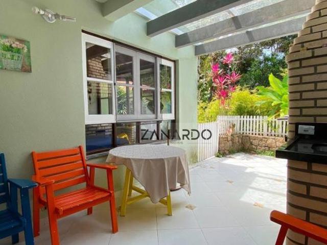 Casa em village para venda em Riviera de São Lourenço