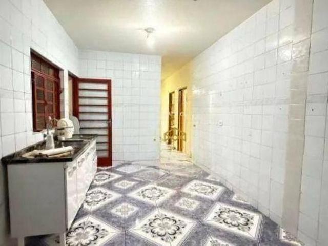 CASA EM VINHEDO PRÓXIMO AO CENTRO / ACEITA FINANCIAMENTO