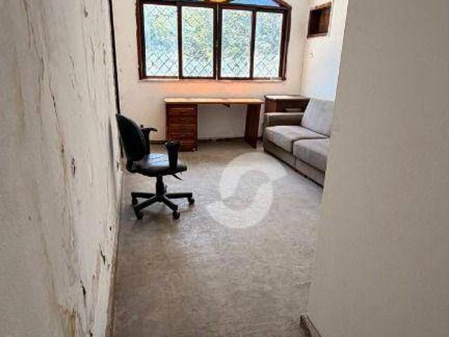 Casa em Vital Brasil, Niterói/RJ de 300m² à venda por R$ 999.900,00