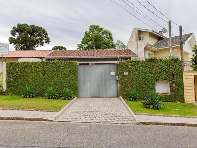 Casa encantadora com espaçoso quintal Barreirinha