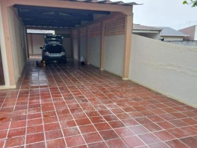 Casa ensolarada com 3 quartos e varanda à venda em Pontal do Paraná