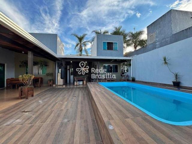 Casa Escriturada à venda em Condomínio Arniqueiras