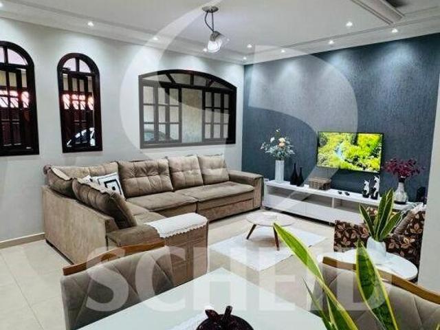 Casa espaçosa na Cidade Dutra 3 dorms 1 suíte 3 vagas