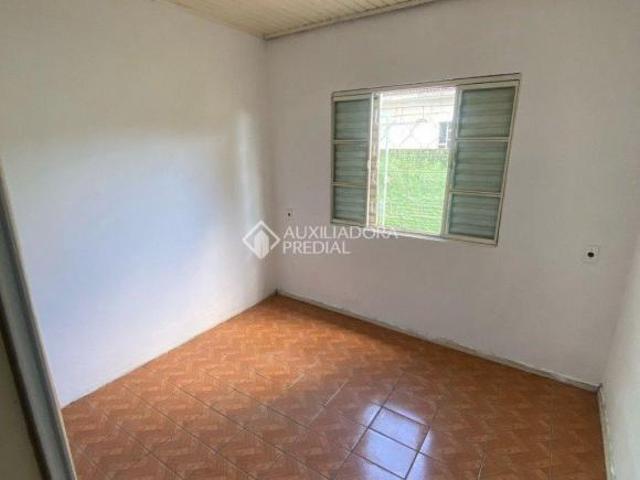 Casa espaçosa na Cohab Cachoeirinha