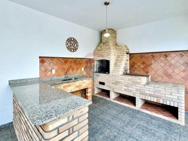 CASA ESPAÇOSA NO ALTO DO IPIRANGA