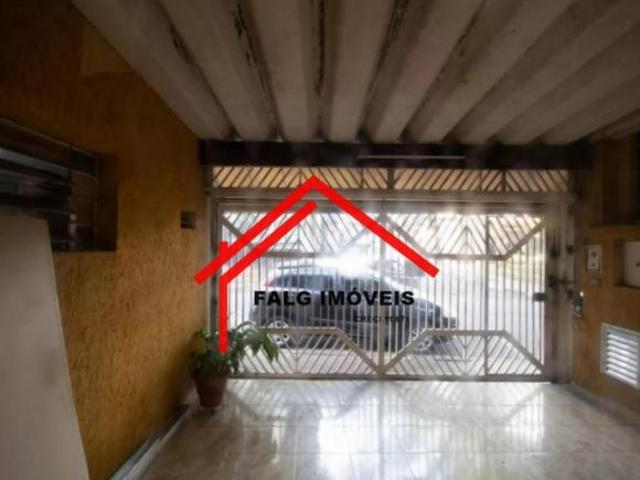 Casa Espaçosa no Centro de Osasco SP: Venda e locação 4 Quartos, 1 Sala, 2 Banheiros, 1 Vaga de Gara