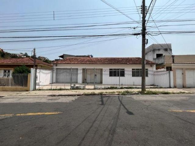 Casa Espaçosa com Área Gourmet e Excelente Estrutura para Toda a Família Bairu Juiz de Fora MG