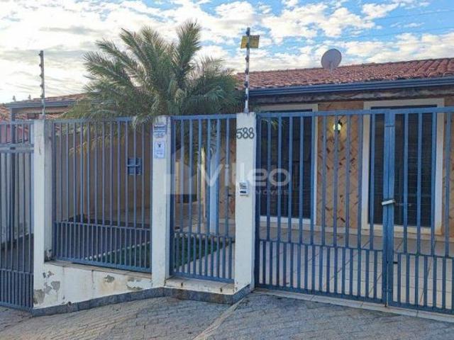 Casa Espaçosa com Edícula Completa no Jardim Simus Conforto e Versatilidade para Sua Família