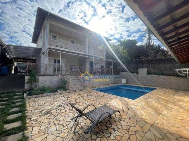 ? Casa Espaçosa com Estilo e Conforto em Excelente Localização – 360m² de Construção em 713m² de Ter