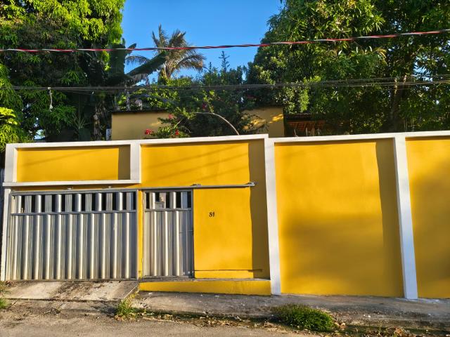 Casa espaçosa com quintal amplo