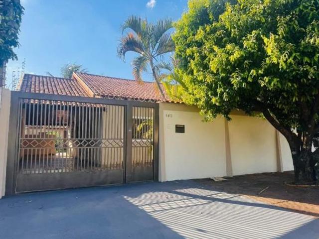 Casa Espaçosa e Aconchegante na Vila Nasser Paisagismo Belo e Área Gourmet