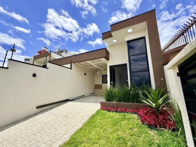 Casa Espaçosa e Moderna com Edícula