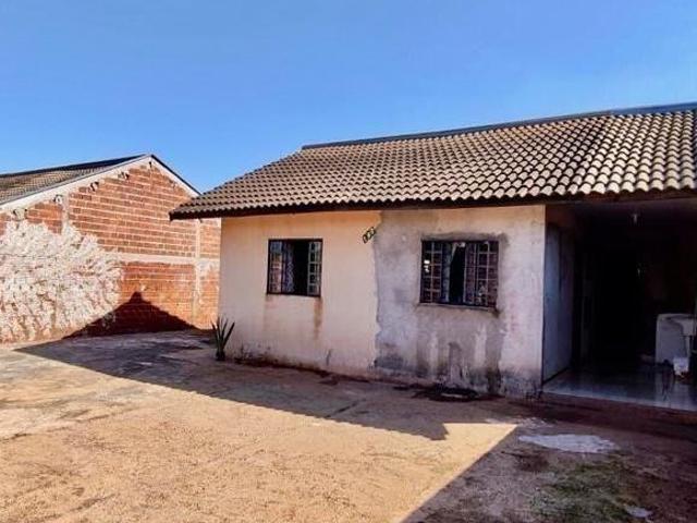 Casa espaçosa em Maringá | Excelente oportunidade de investimento