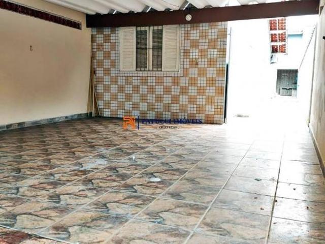 Casa Espaçosa em Mongaguá com Edícula Assobradada e Garagem Privativa!