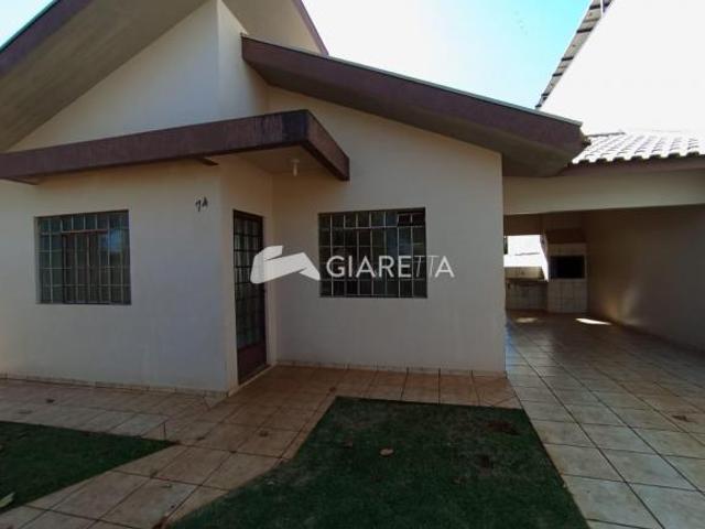 Casa espaçosa para venda no JARDIM GISELA em TOLEDO PR